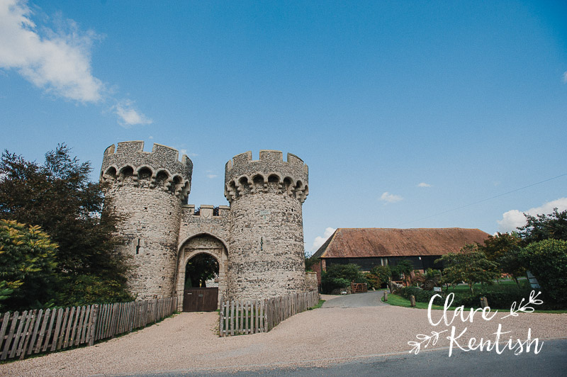 Jade & Jack’s Wedding @ Cooling Castle Barn – Clare Kentish Photography