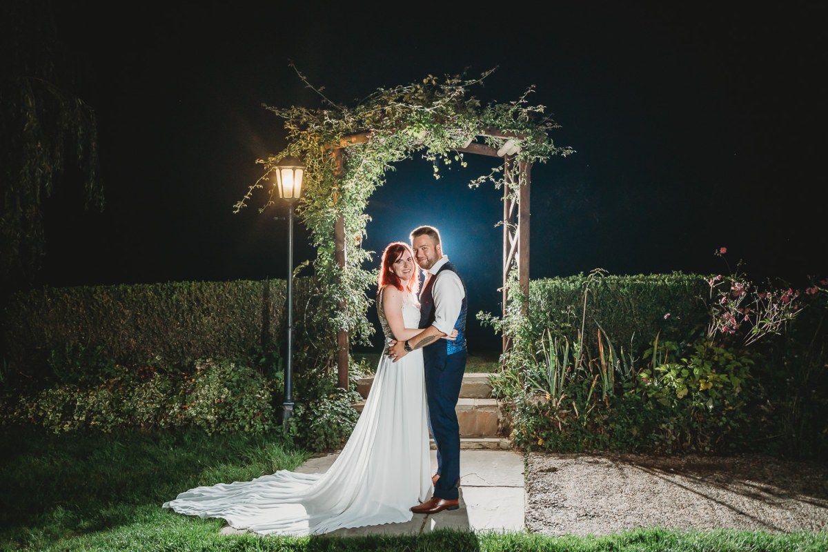 Jen & Will @ The Plough & Barn at Leigh – Clare Kentish Photography